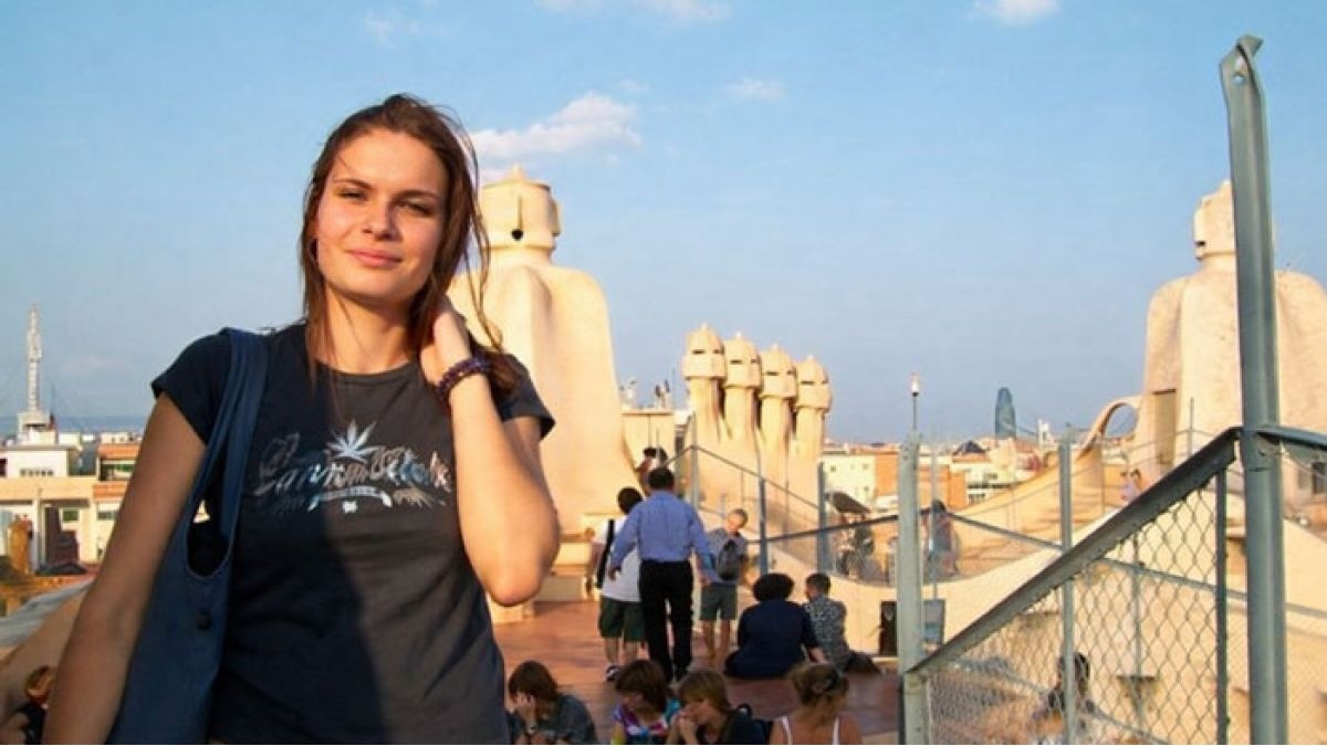 “ΣΤΕΙΛΑΜΕ ΤΟ ΠΑΙΔΙ ΜΑΣ ΝΑ…” ΑΥΤΗ ΕΙΝΑΙ Η ΕΛΛΗΝΙΔΑ ΑΕΡΟΣΥΝΟΔΟΣ ΠΟΥ ...